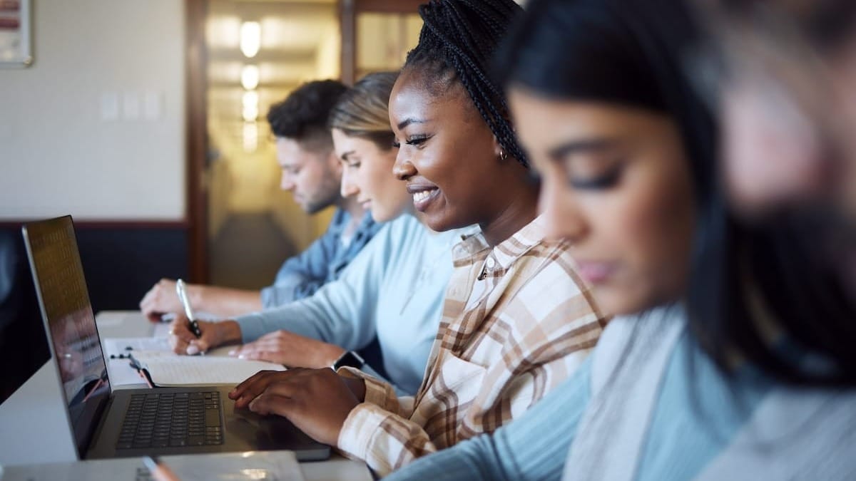 Coding Bootcamp vs. College Degree for a Career in Tech Coding Bootcamp vs. College Degree for a Career in Tech